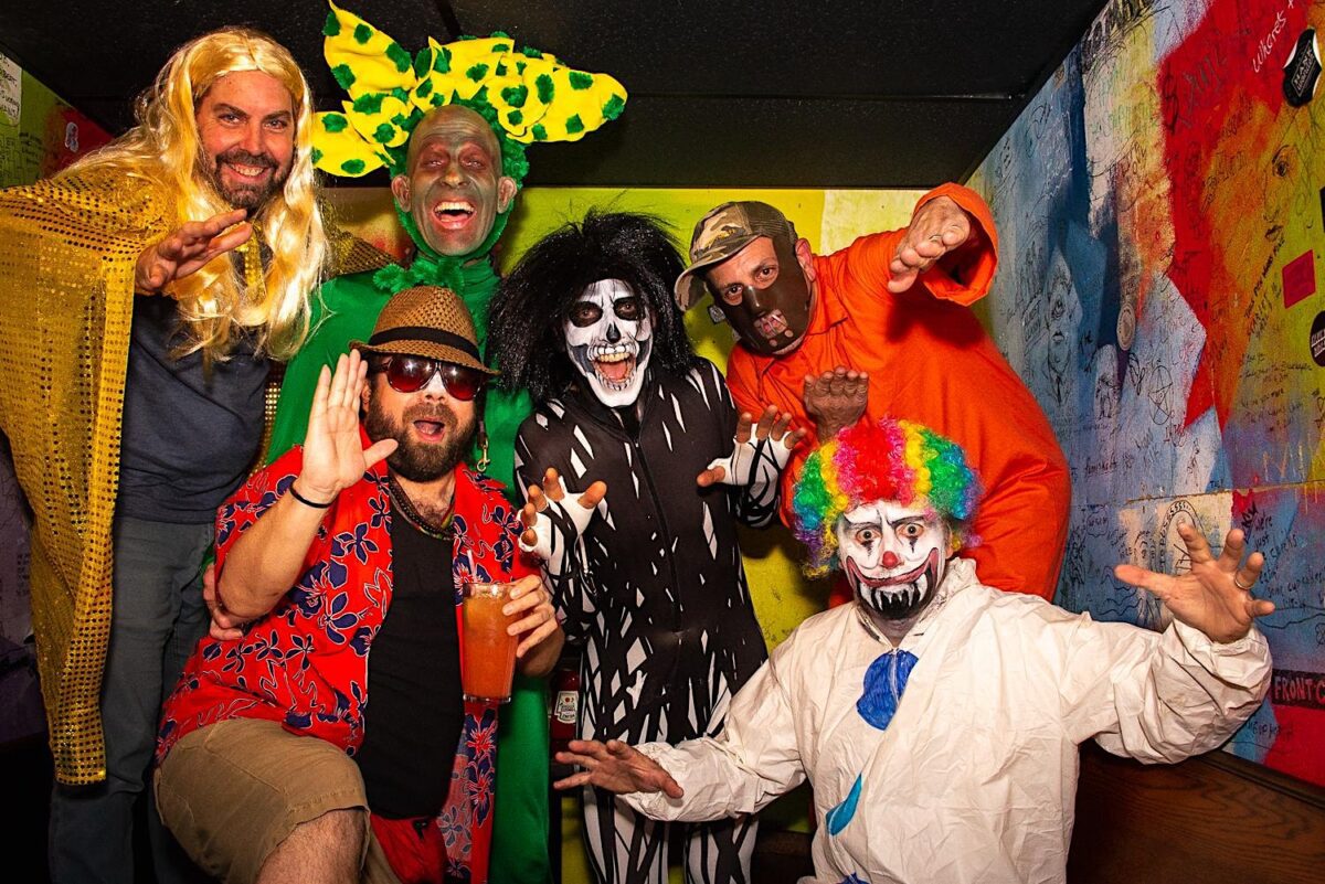 Calendar + Tickets - Lizard Lounge Club